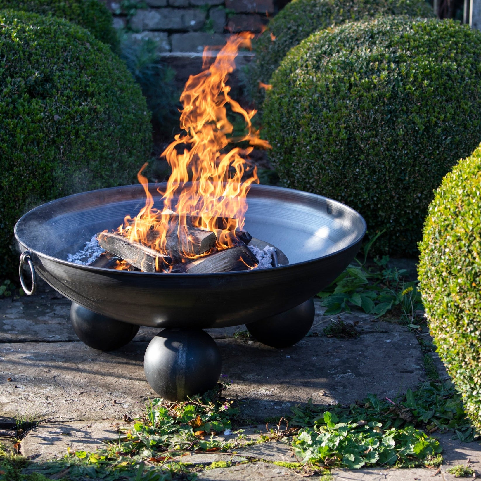 Ball Stand Fire Pit | Steel Fire Bowl | Urban Grow UK – Urban Grow UK Ltd