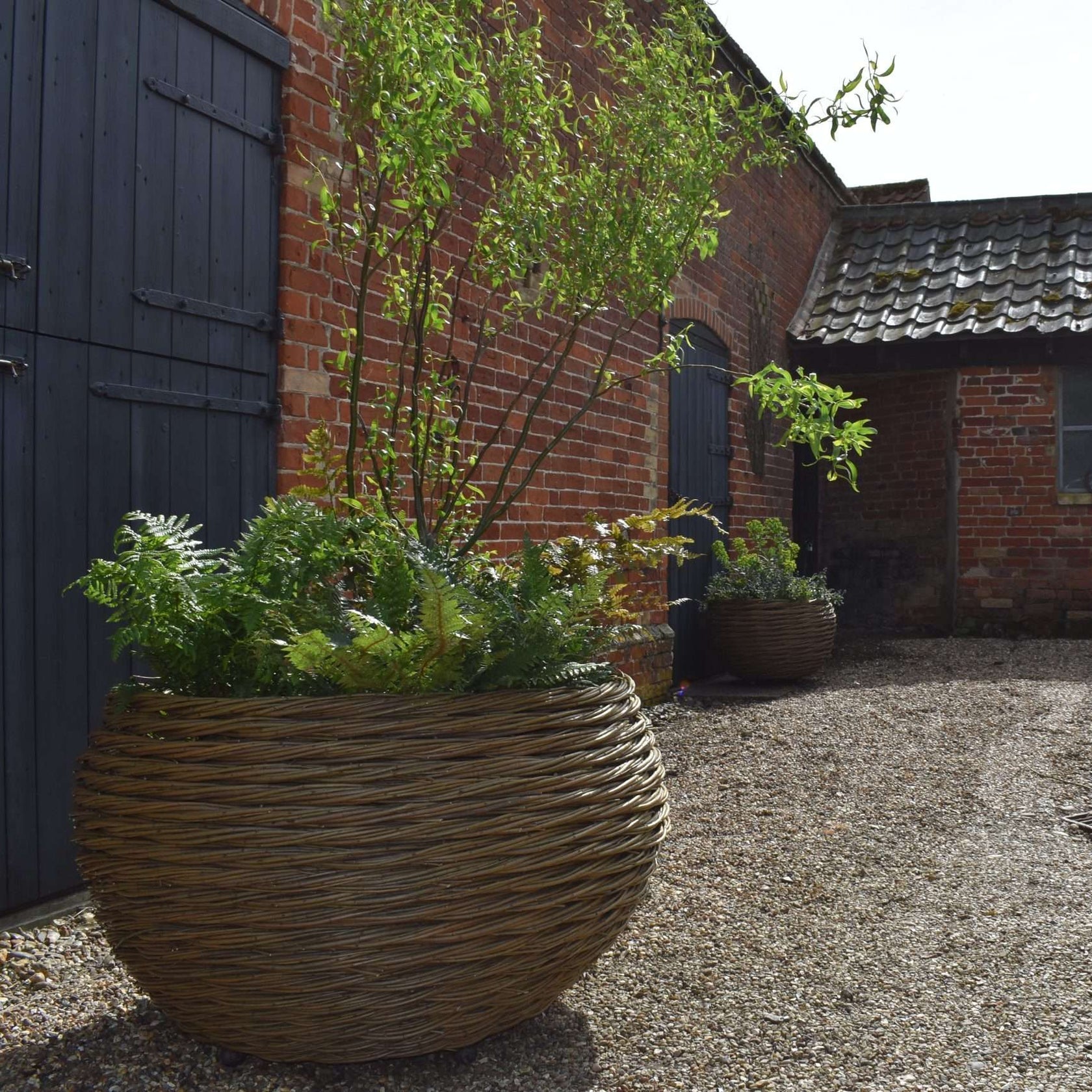Set Of Four Woven Willow Round Planters – Urban Grow UK Ltd