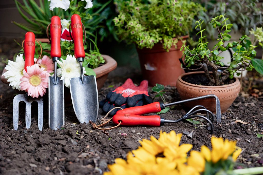 Felco 411 Hand Cultivator – Urban Grow UK Ltd