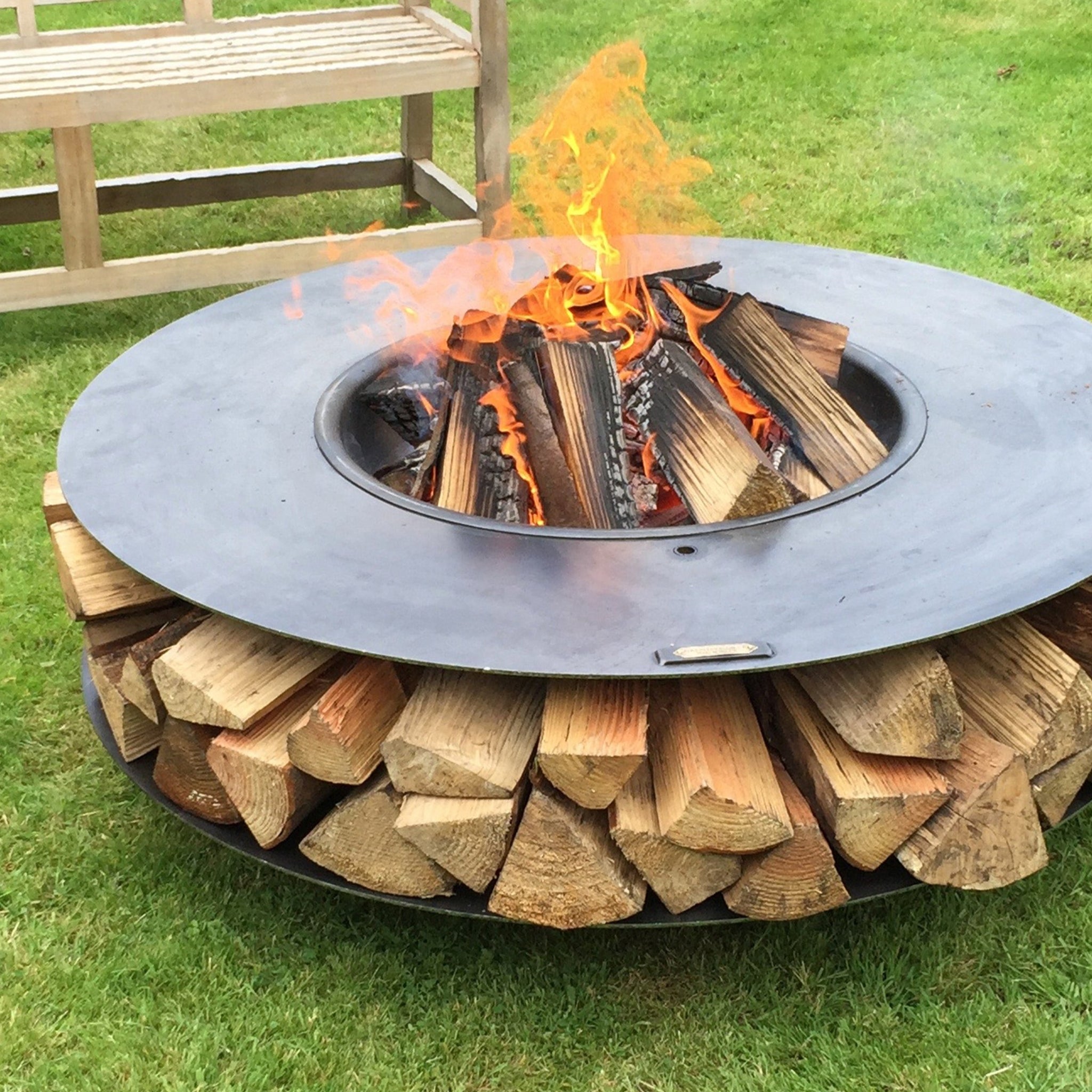 Steel Flat Ring of Logs Fire Pit 120 – Urban Grow UK Ltd