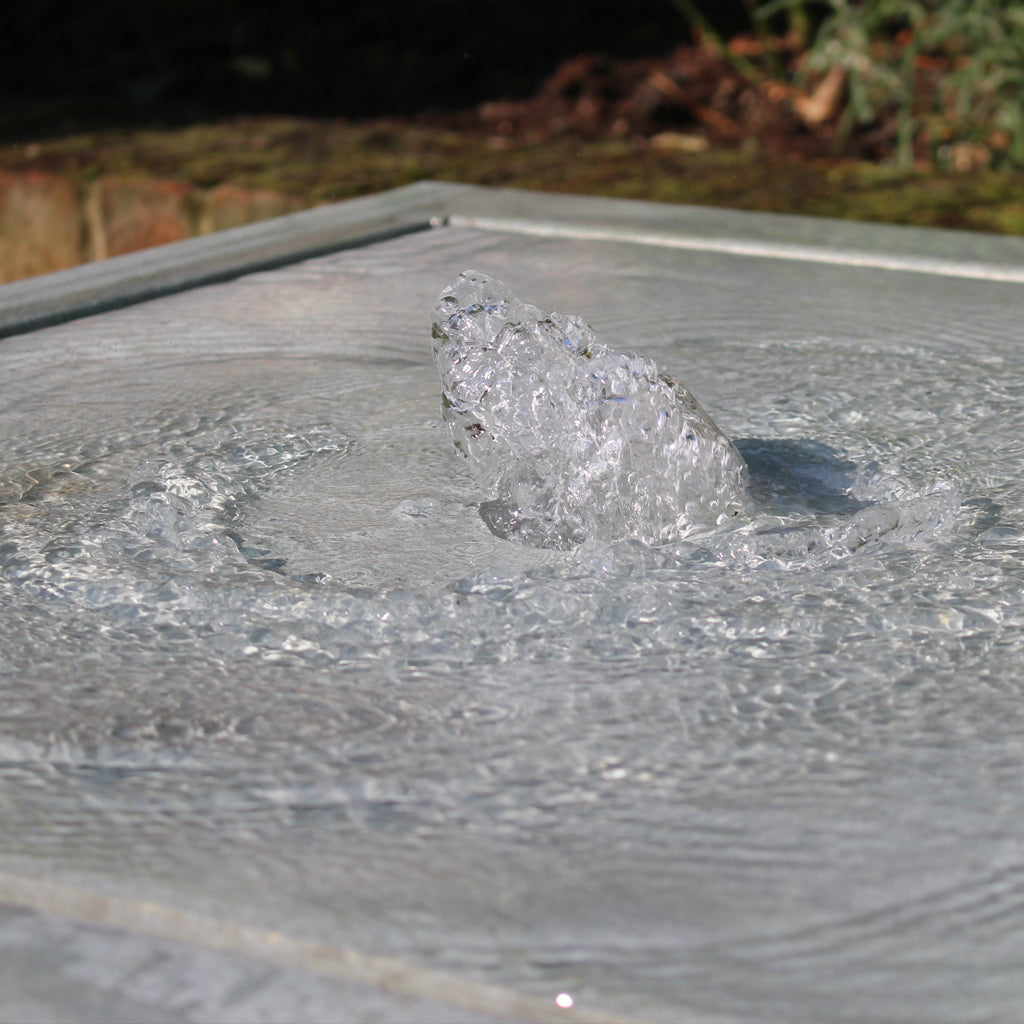 Qube Galvanised Steel Square Water Table – Urban Grow UK Ltd