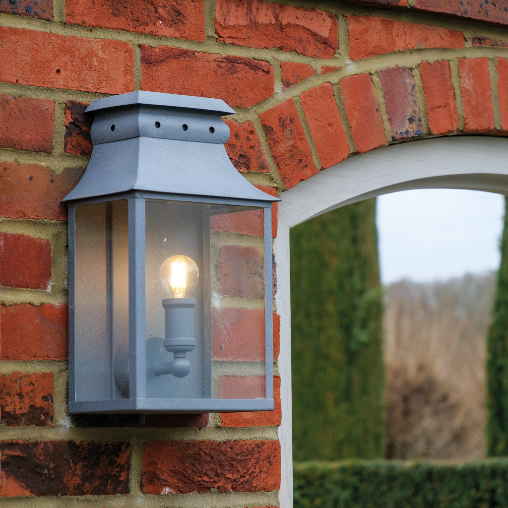 Blenheim Coach Lamp Outdoor Light – Urban Grow UK Ltd