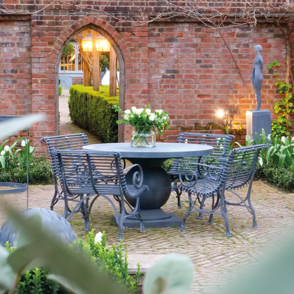 Luna Round Dining Table – Urban Grow UK Ltd